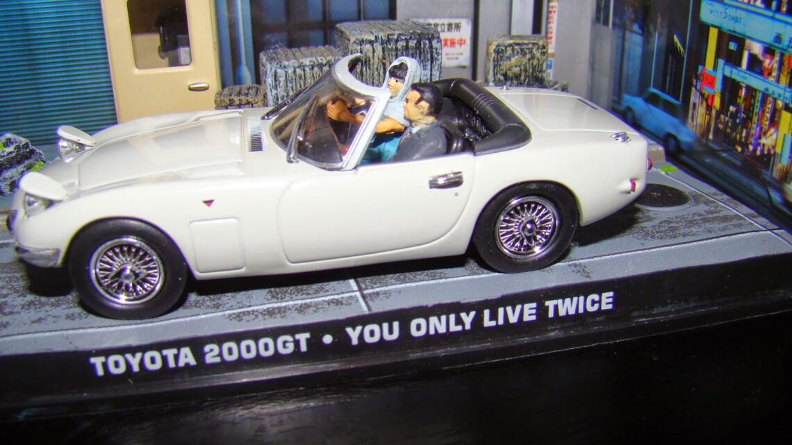007 Vehicle: Toyota 2000GT / You Only Live Twice (1967) - 007 Travelers