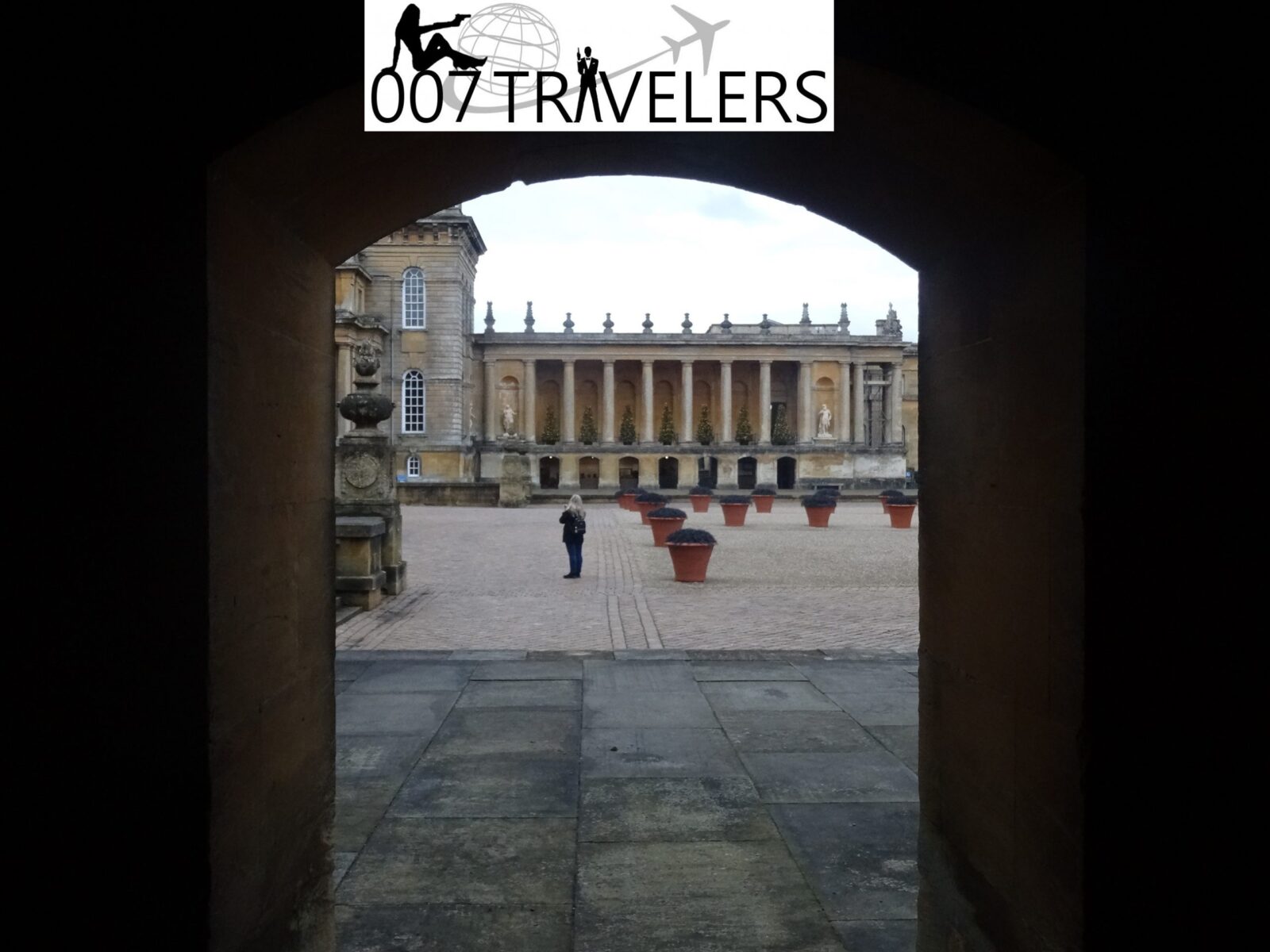 007 Filming location: Palazzo Cadenza, near Rome, Italy / SPECTRE (2015 ...