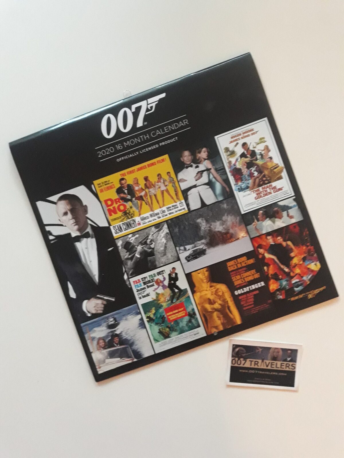 007 Item: 007 2020 16 Month Calendar - 007 Travelers