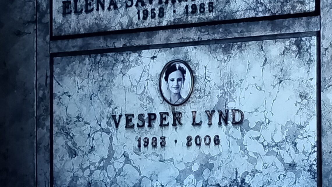 Vesper Lynd’s (1983-2006) gravestone