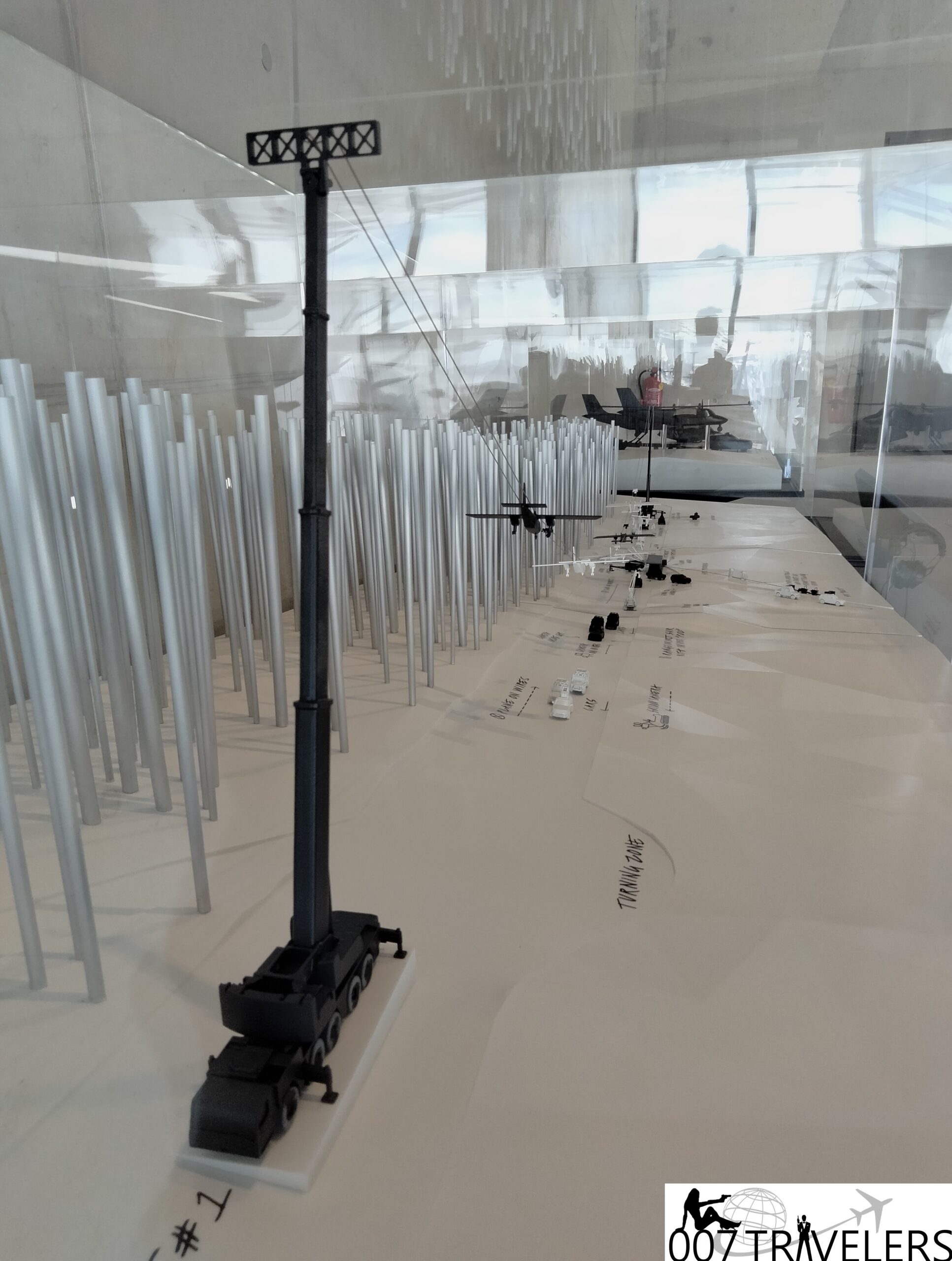 007 Exhibition: 007 Elements: A James Bond cinematic installation - 007 ...